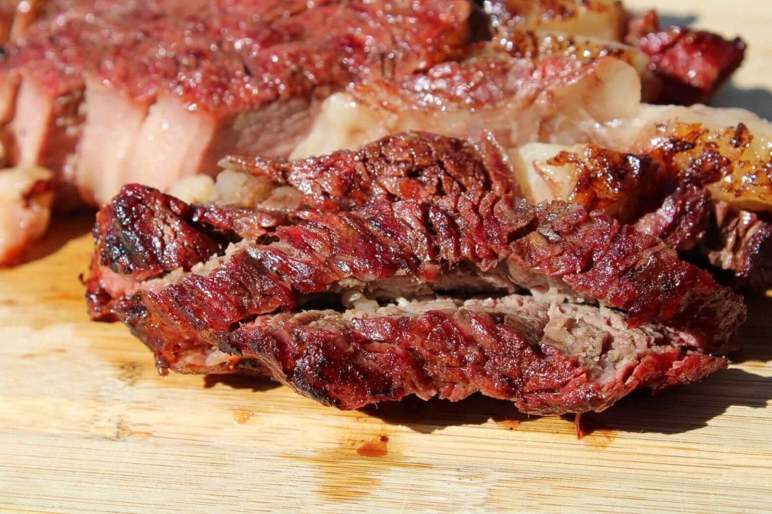 Reverse seared Tomahawk BBQ recept - Turn Don't Burn