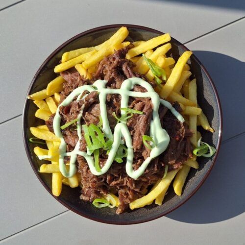 Loaded fries met Asian pulled beef | BBQ recepten